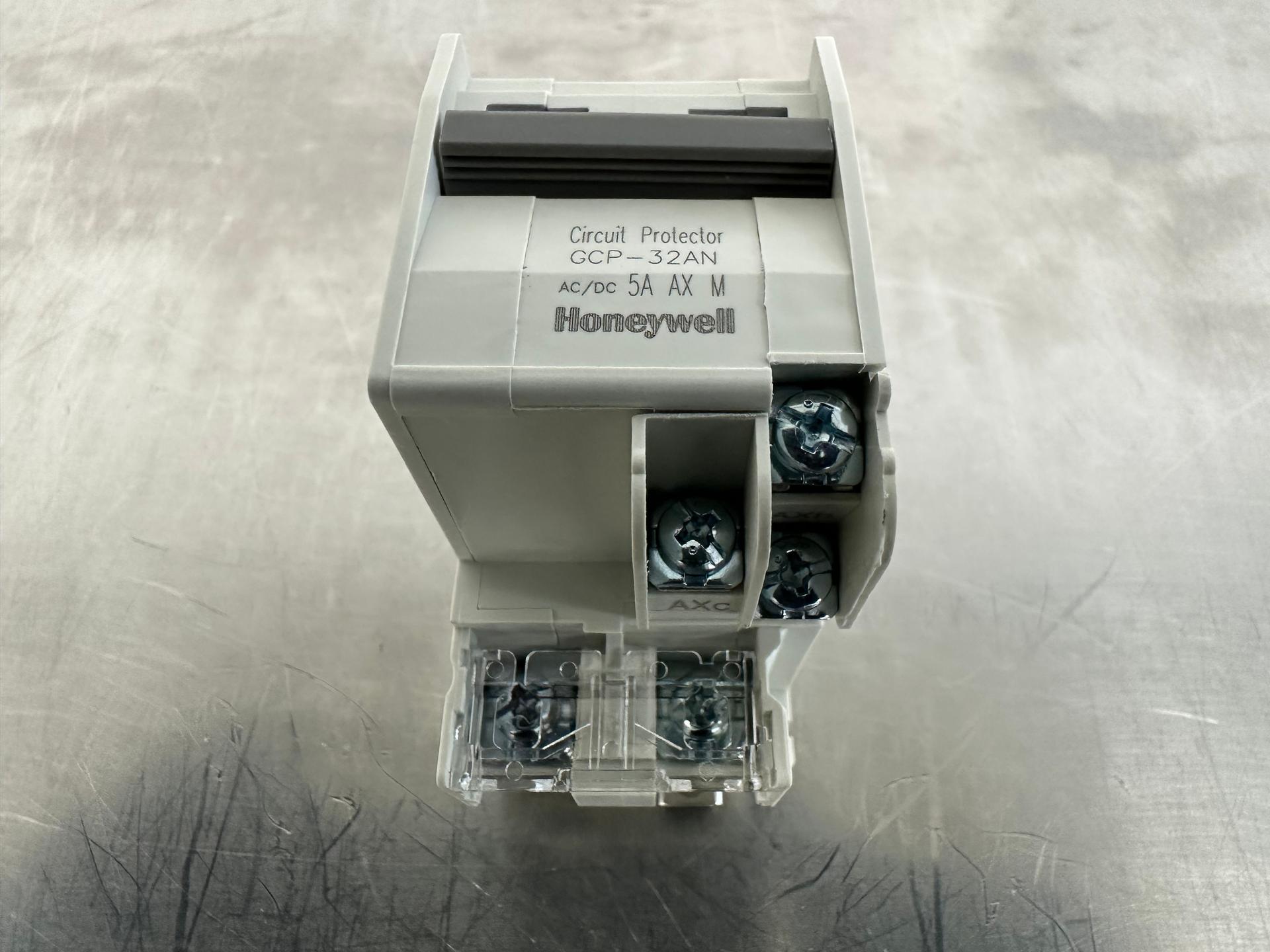 GCP-32ANM-5A-AX / Circuit Protector / HONEYWELL KOREA